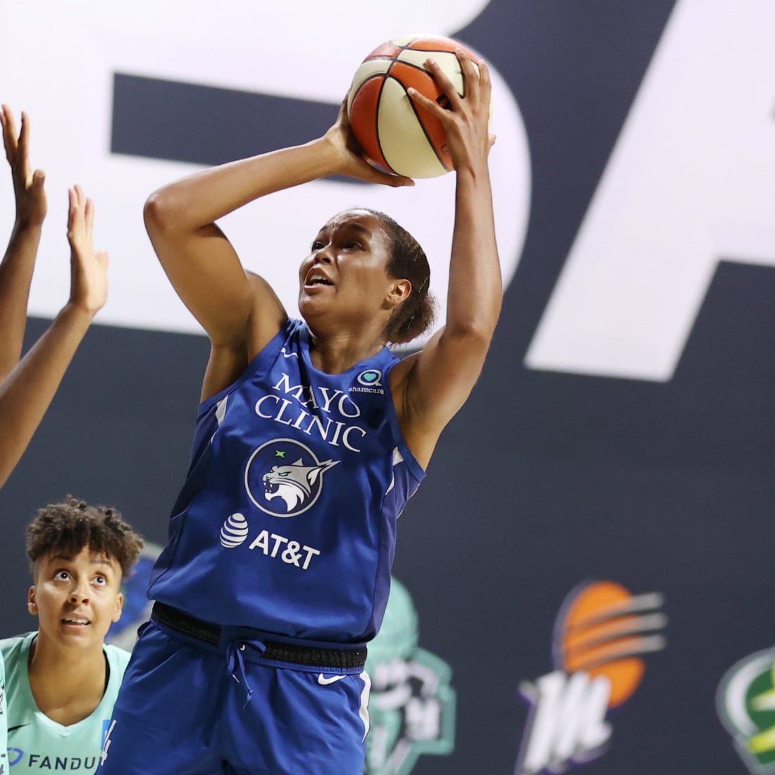 Asia (AD) Durr Stats, Height, Weight, Position, Draft Status and More ...