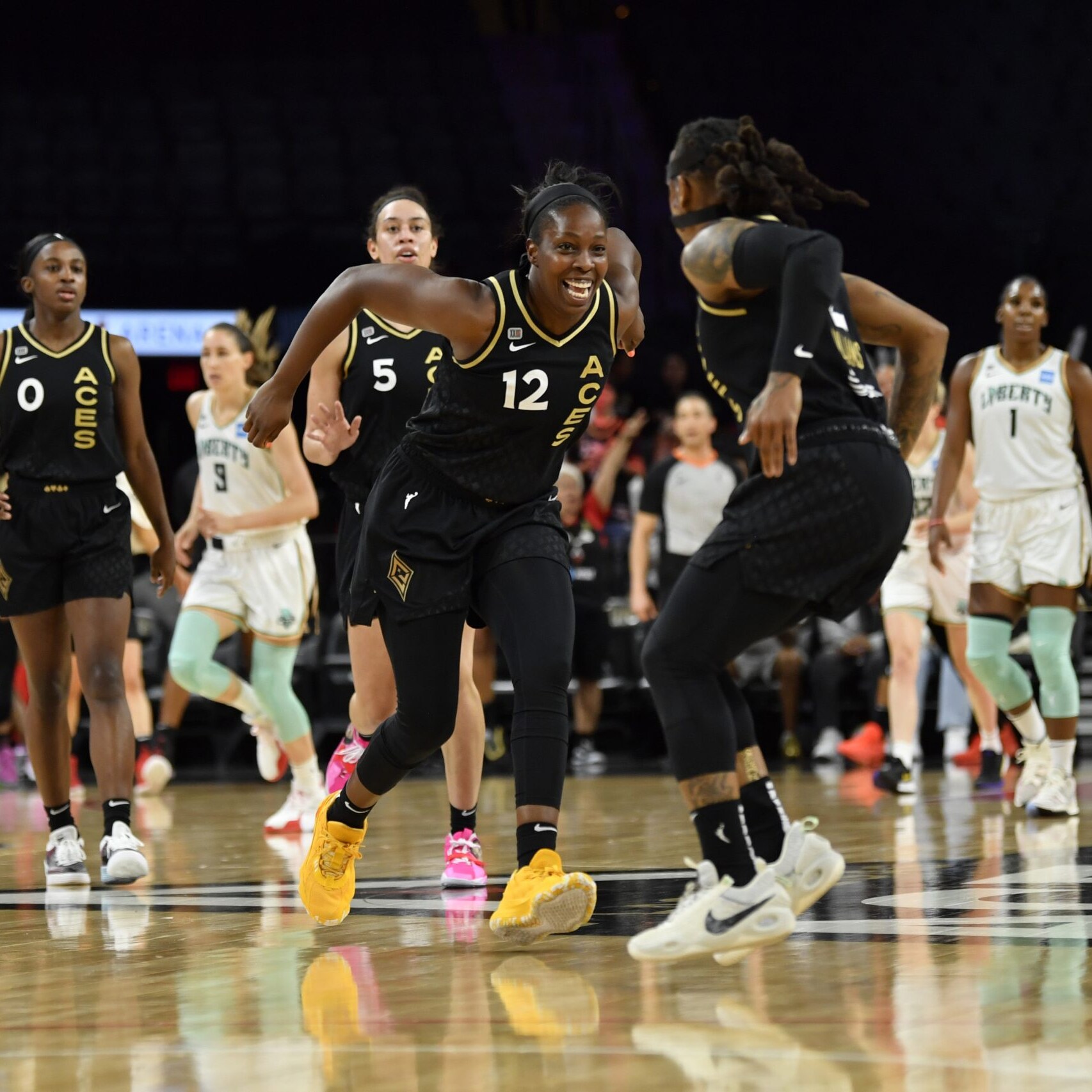 Crystal Bradford Stats, Height, Weight, Position, Draft Status and More ...