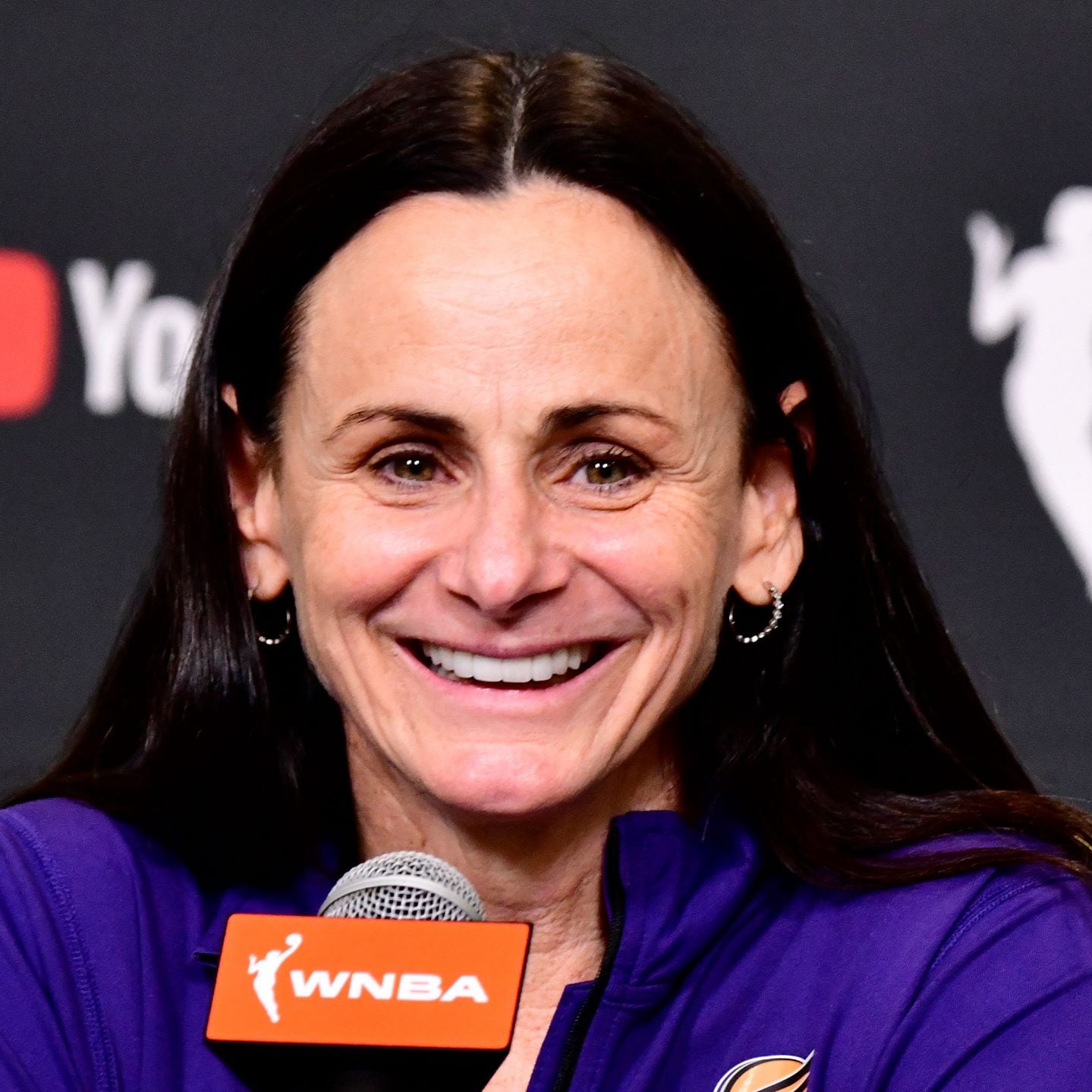 Sandy Brondello Stats, Height, Weight, Position, Draft Status and More ...