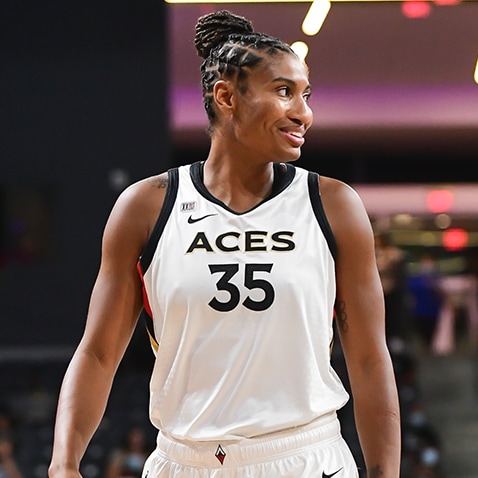 Angel McCoughtry Stats, Height, Weight, Position, Draft Status and More ...