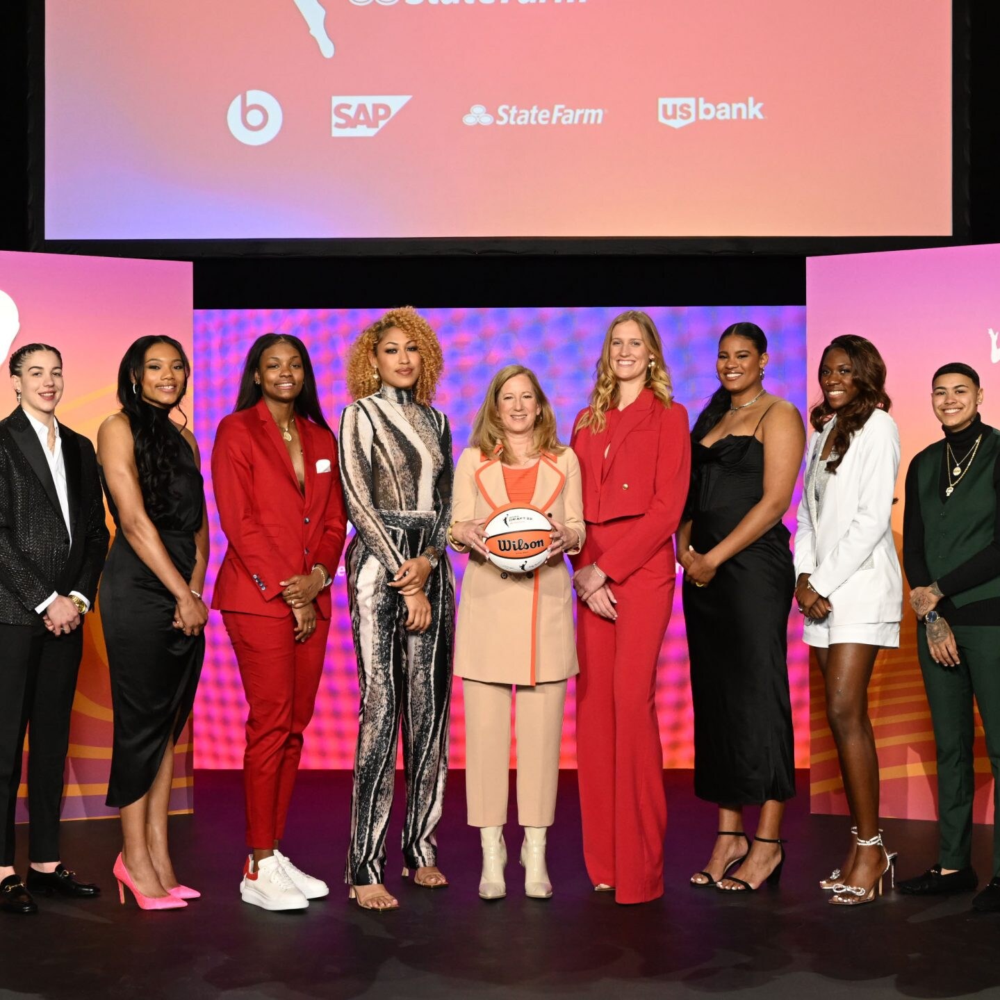 Emily Engstler Stats, Height, Weight, Position, Draft Status and More ...