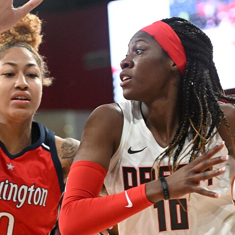 Elizabeth Williams Stats, Height, Weight, Position, Draft Status and ...