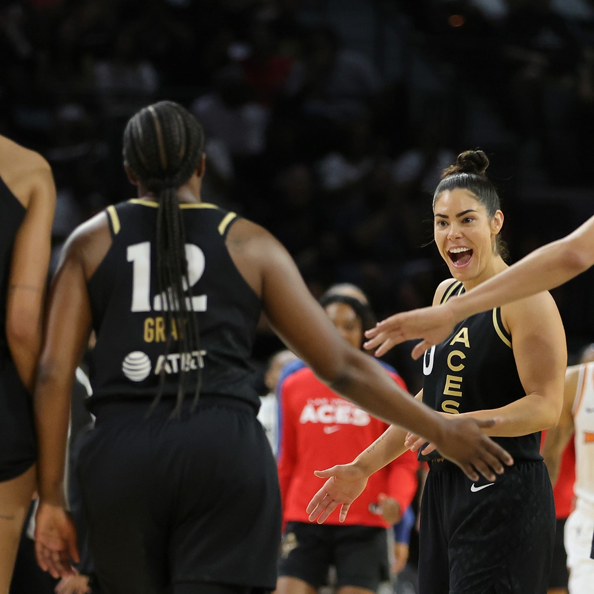 Sophie Cunningham Stats, Height, Weight, Position, Draft Status and ...