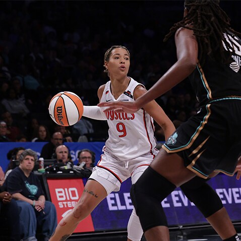 Skylar Diggins-Smith Stats, Height, Weight, Position, Draft Status and ...