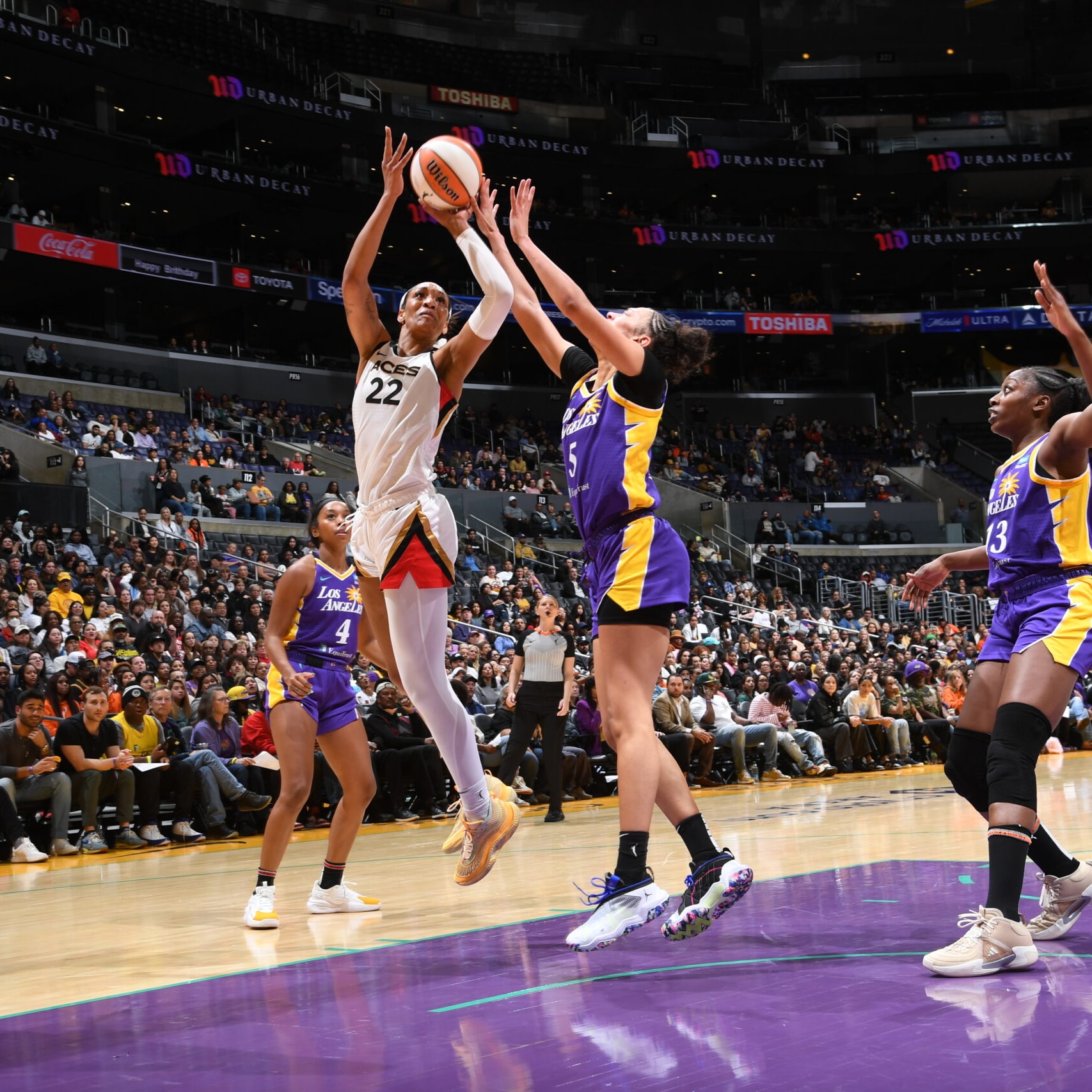 Zia Cooke Stats, Height, Weight, Position, Draft Status and More | WNBA