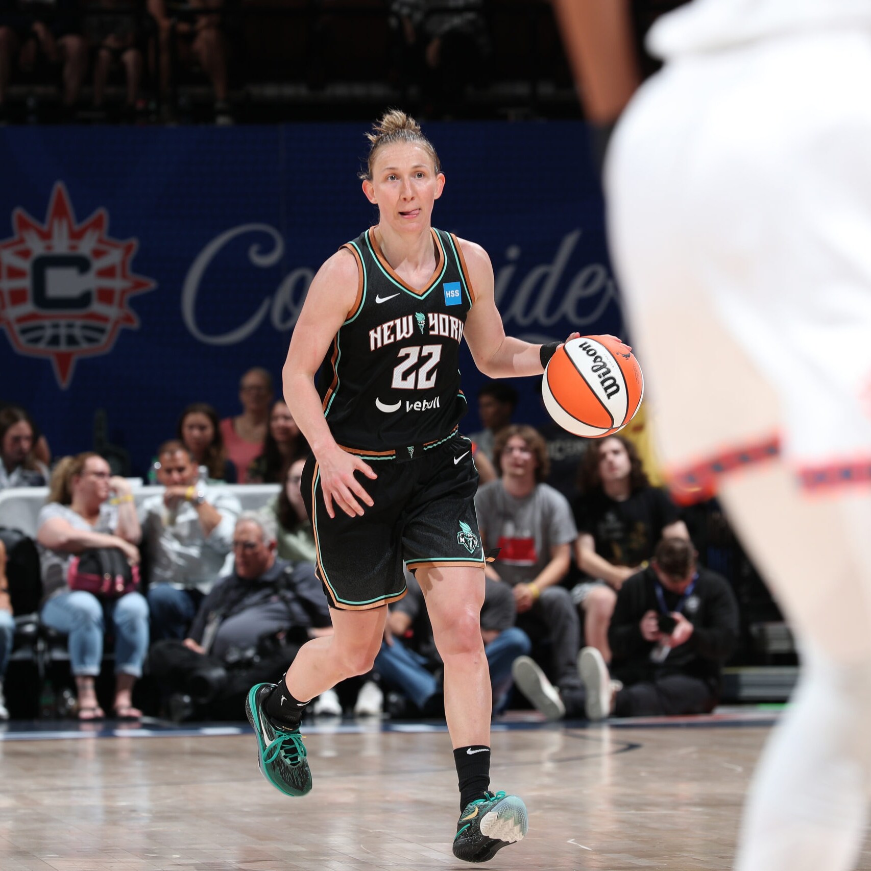 Kayla Thornton Stats, Height, Weight, Position, Draft Status and More ...