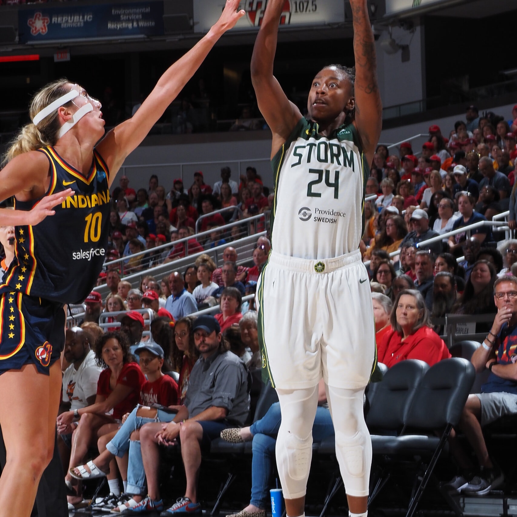 Jordan Horston Stats, Height, Weight, Position, Draft Status and More ...