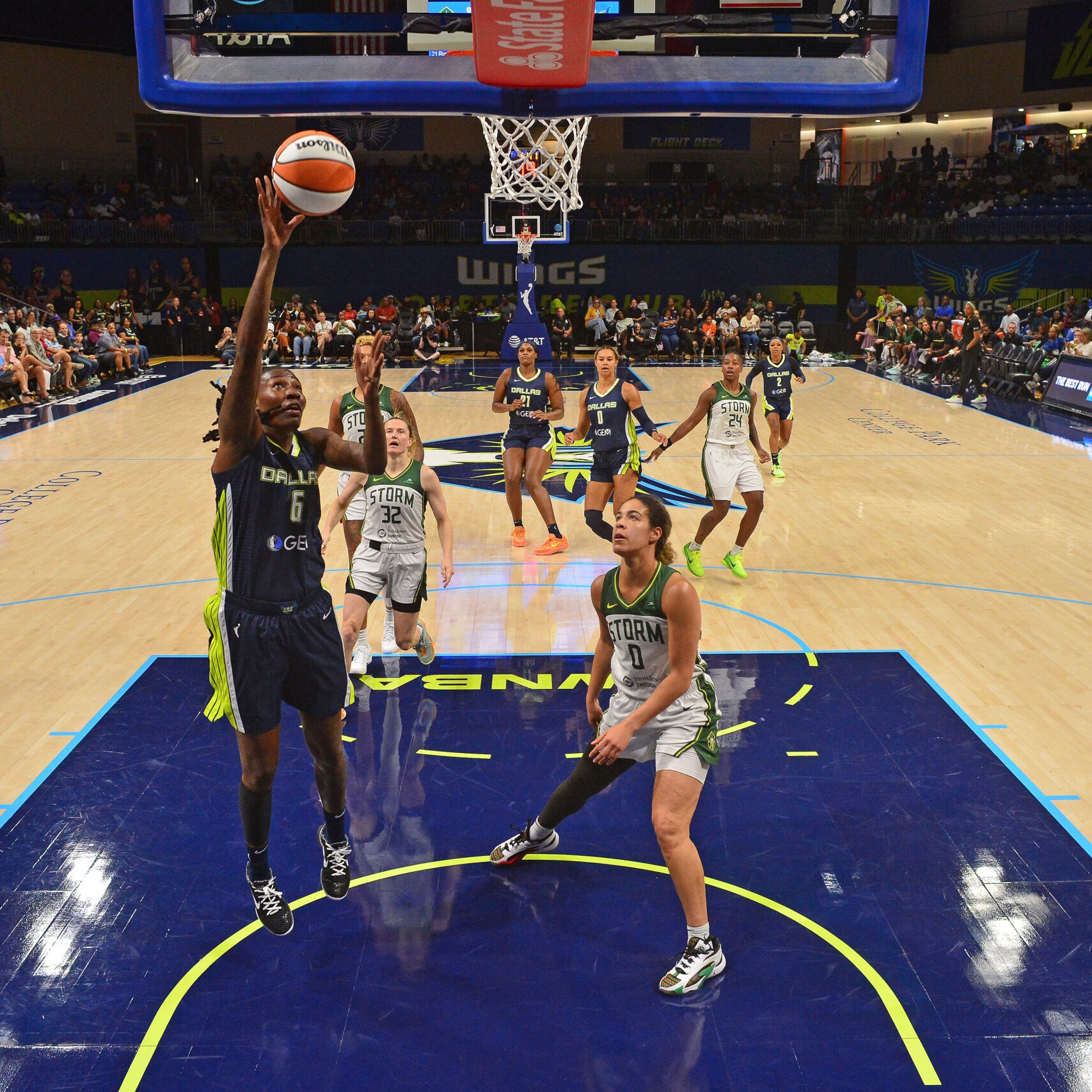 Teaira McCowan Stats, Height, Weight, Position, Draft Status and More ...