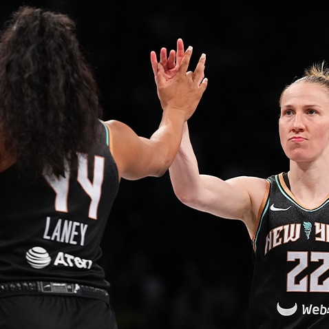 Betnijah Laney-Hamilton Stats, Height, Weight, Position, Draft Status ...