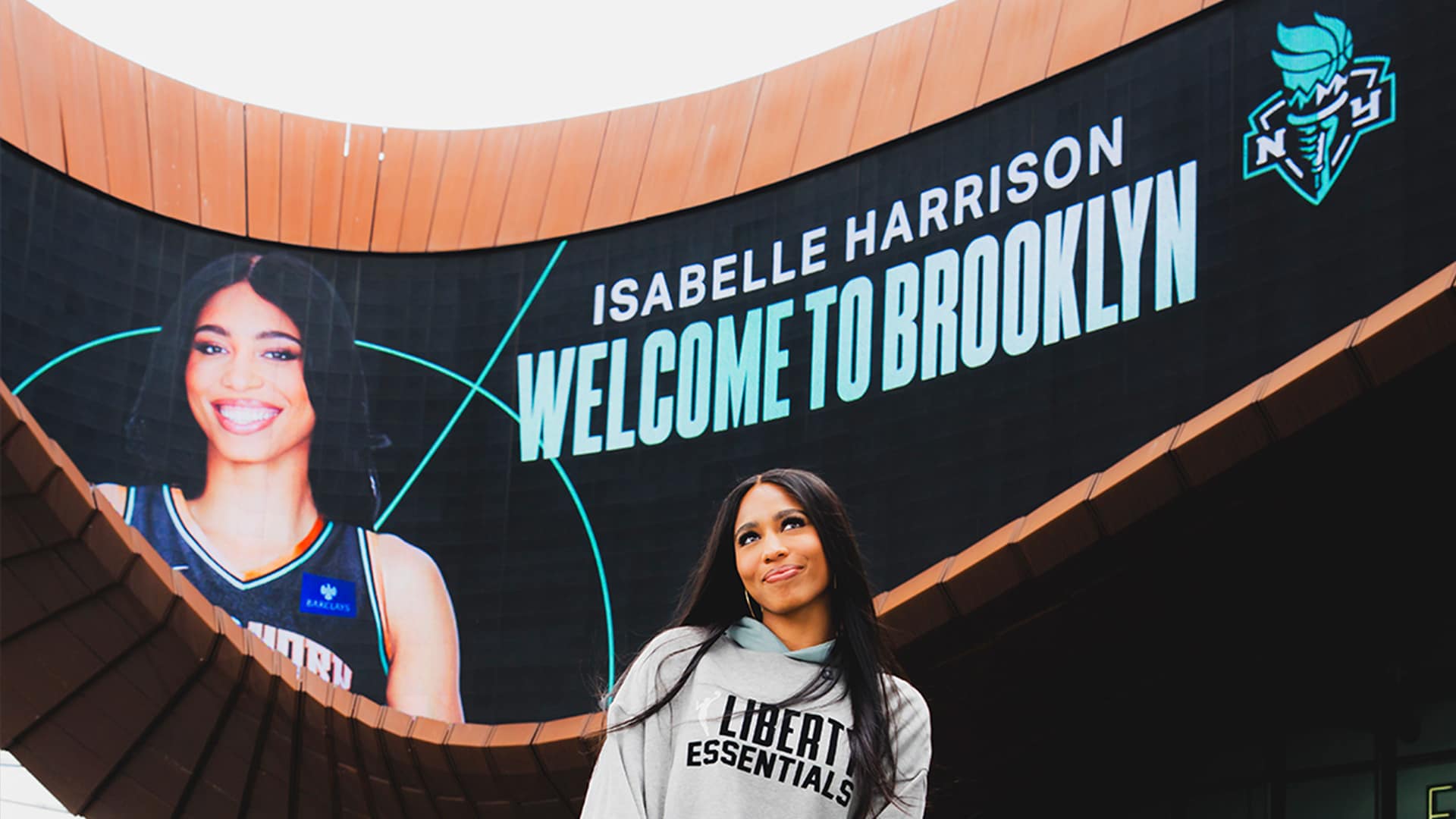 Southern Charm Meets Seafoam: Isabelle Harrison’s Brooklyn Debut