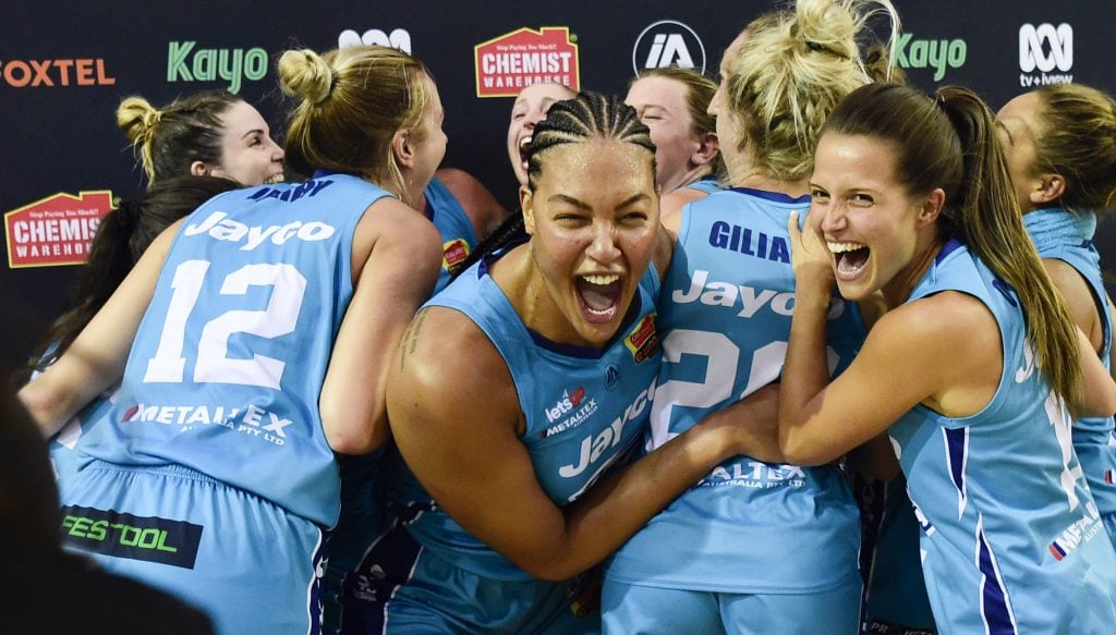 Liz Cambage/WNBL Championship Photo Gallery