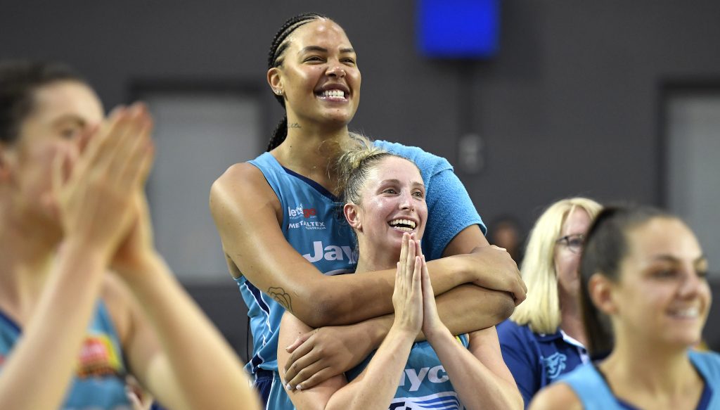 Liz Cambage/WNBL Championship Photo Gallery