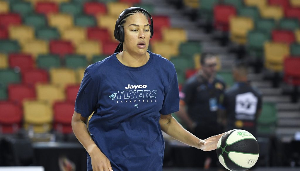 Liz Cambage/WNBL Championship Photo Gallery