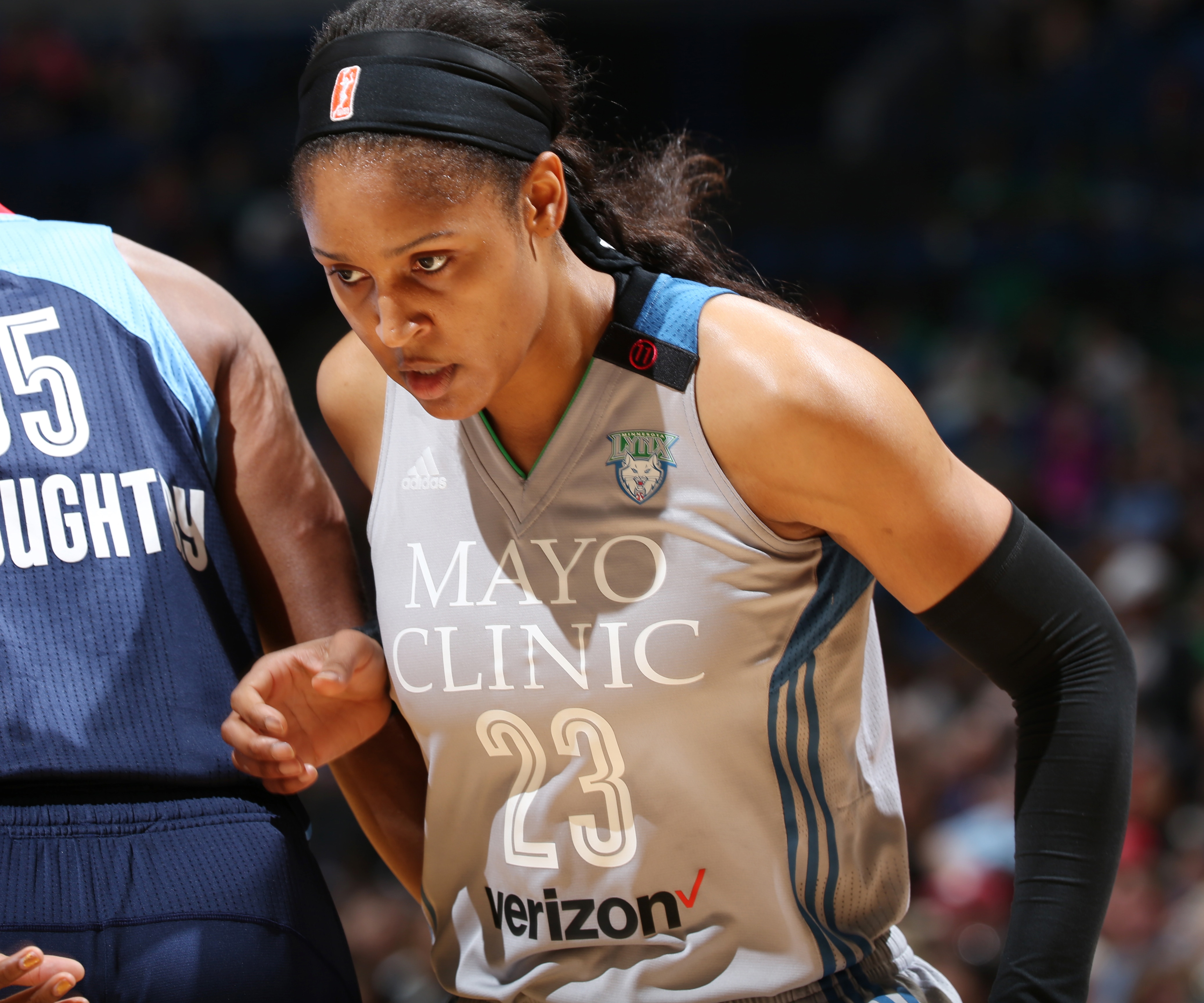 Lámhach Maya Moore Lynx Maya Moore (@mooremaya) • Instagram Photos