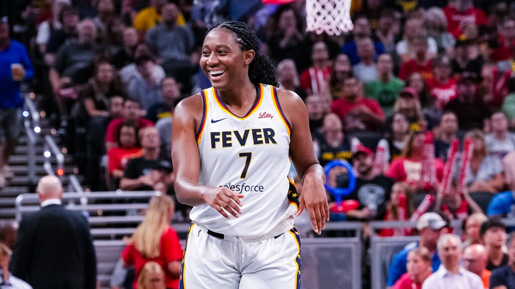 Indiana Fever Exercise Option on Forward Aliyah Boston
