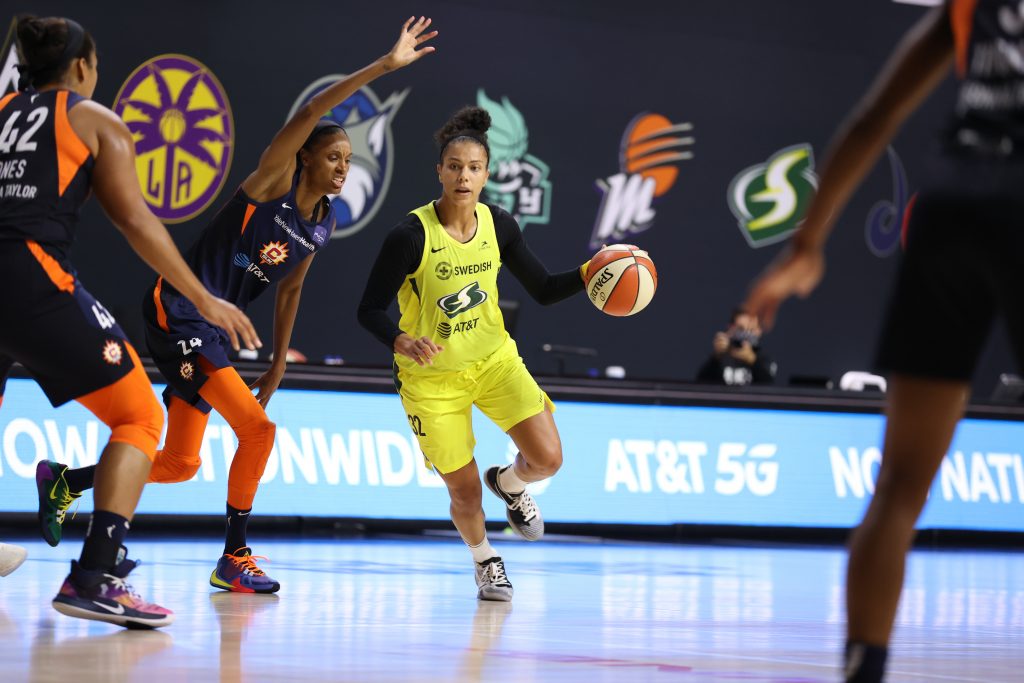 GALLERY: Storm vs Sun (8/16/20, W)