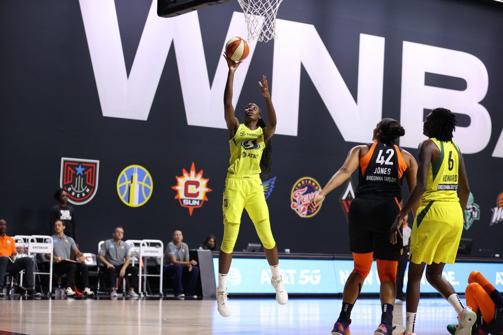 GALLERY: Storm vs Sun (8/16/20, W)