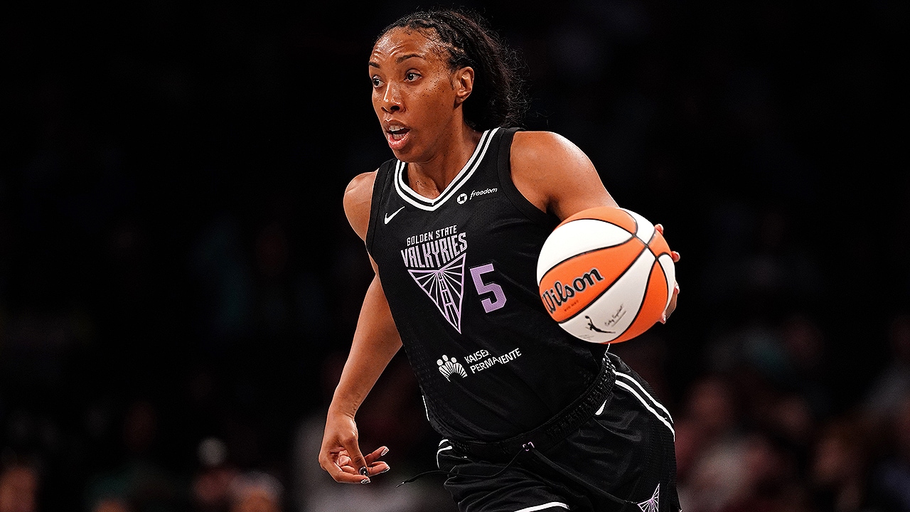 Kayla Thornton Receives Championship Ring, Valkyries Fall to Defending ...