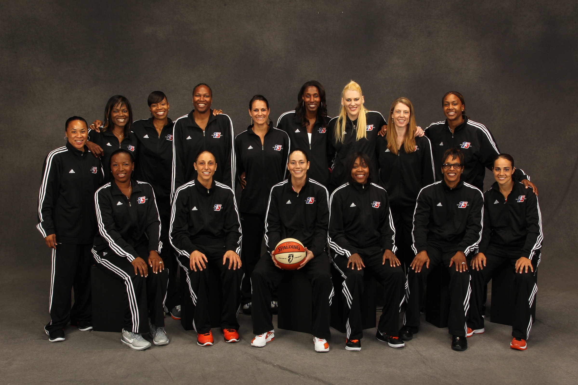 Five Classic Images from Lauren Jackson's Career - WNBA