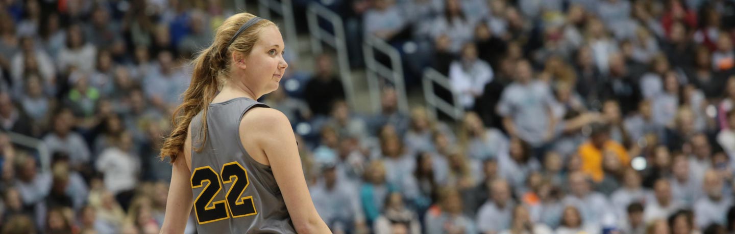 Lauren Hill, 19, Dies of Brain Cancer - WNBA