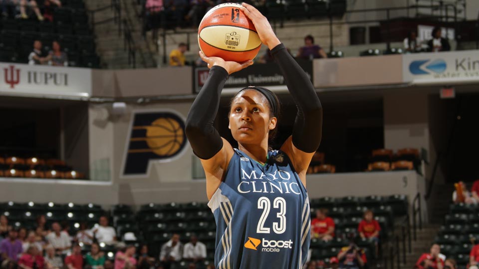 Maya Moore Turns 26 - WNBA