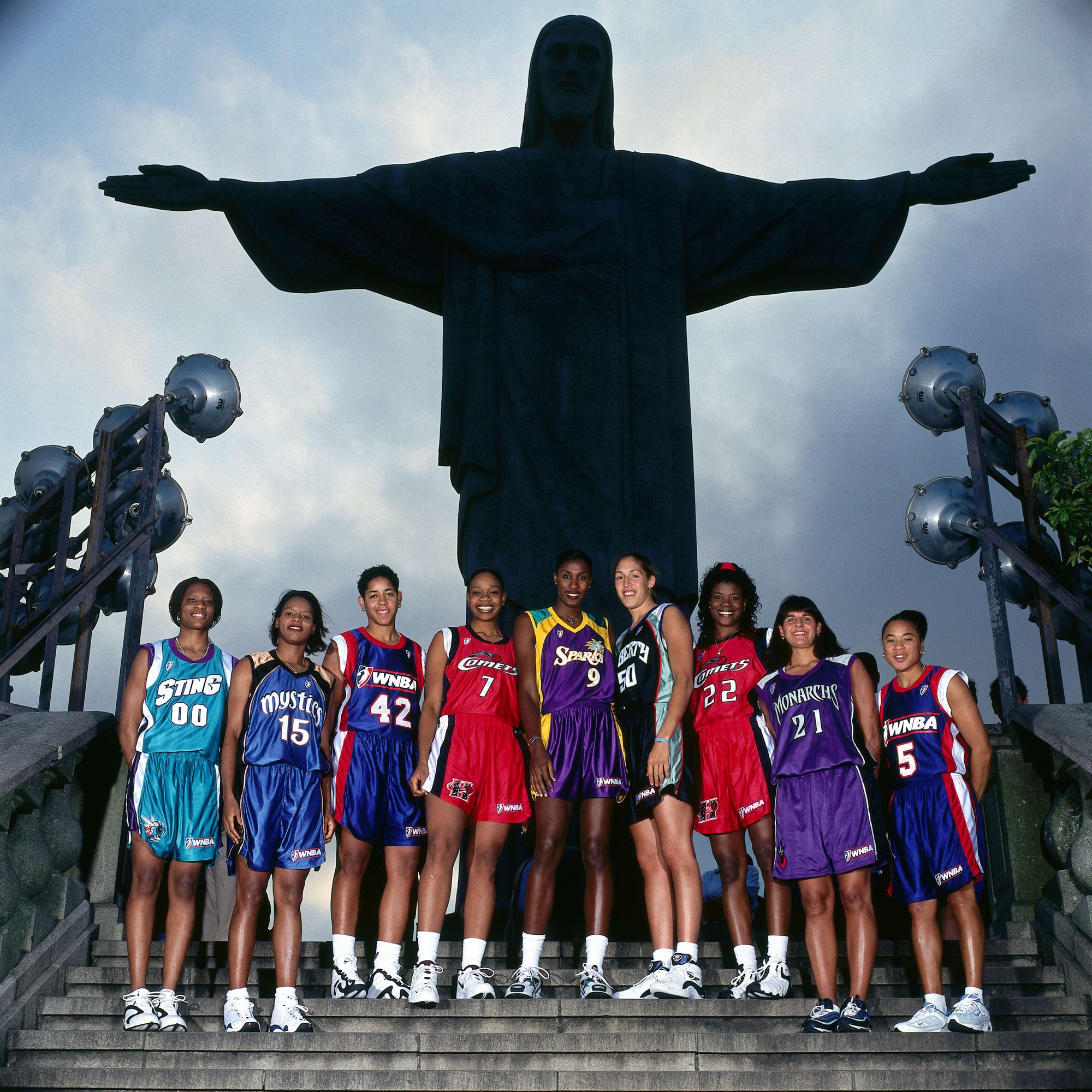 Sheryl Swoopes' Hall of Fame Career in Photos - WNBA