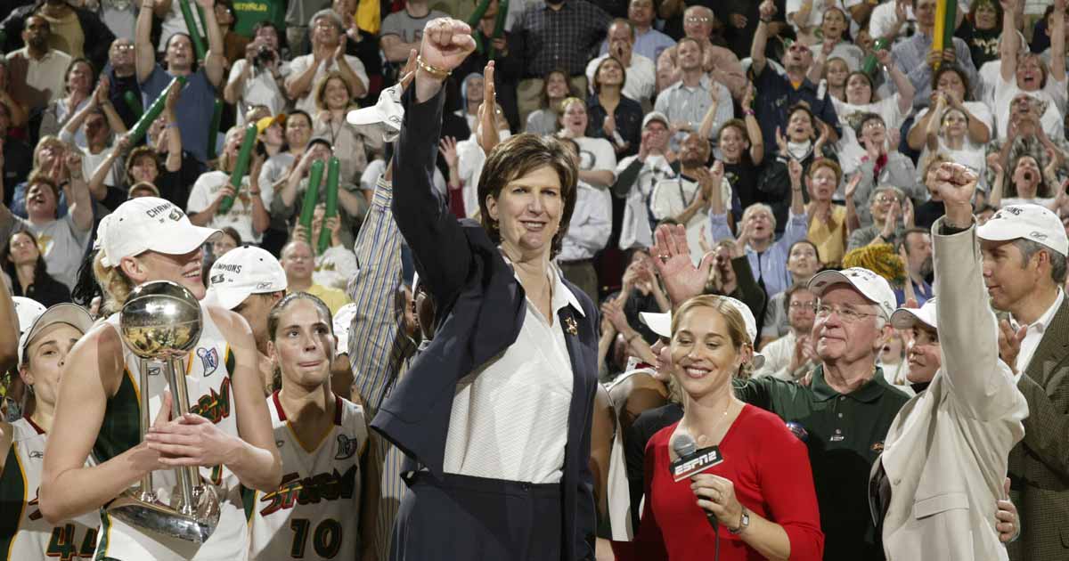 Anne Donovan's Career in Photos - WNBA