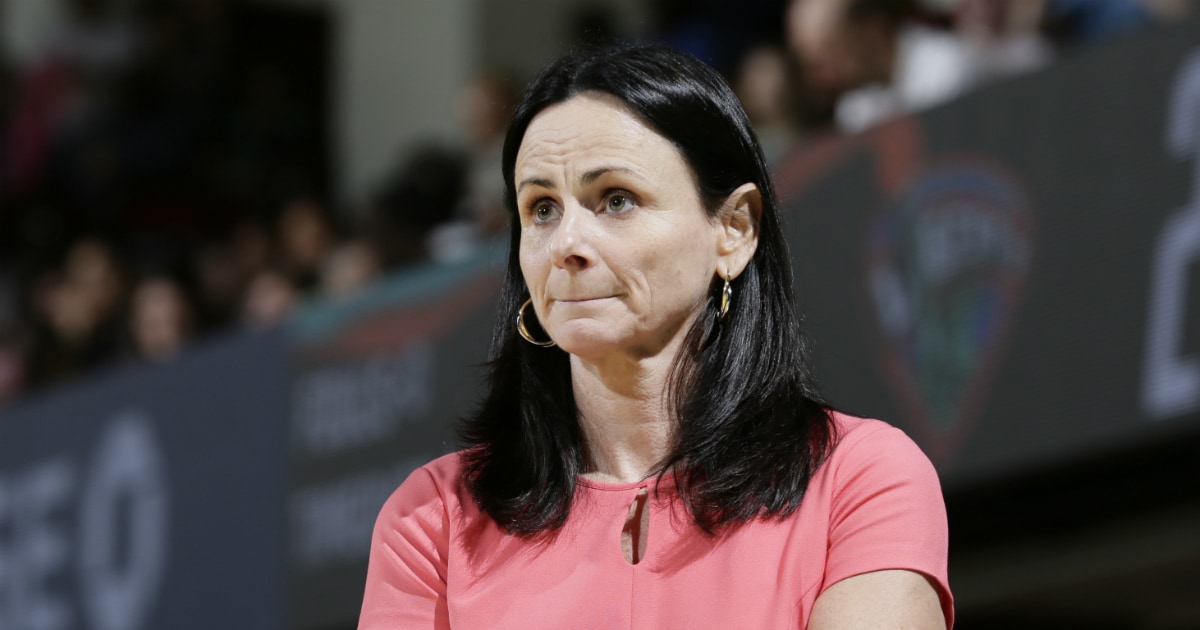 Phoenix’s Sandy Brondello Named WNBA Coach of the Month - WNBA