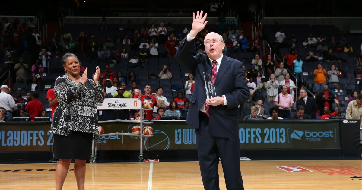 Mike Thibault's Career in Photos - WNBA