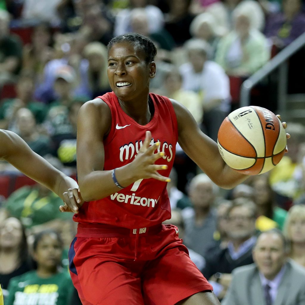Best Photos From #WNBAFinals Game 1 - WNBA