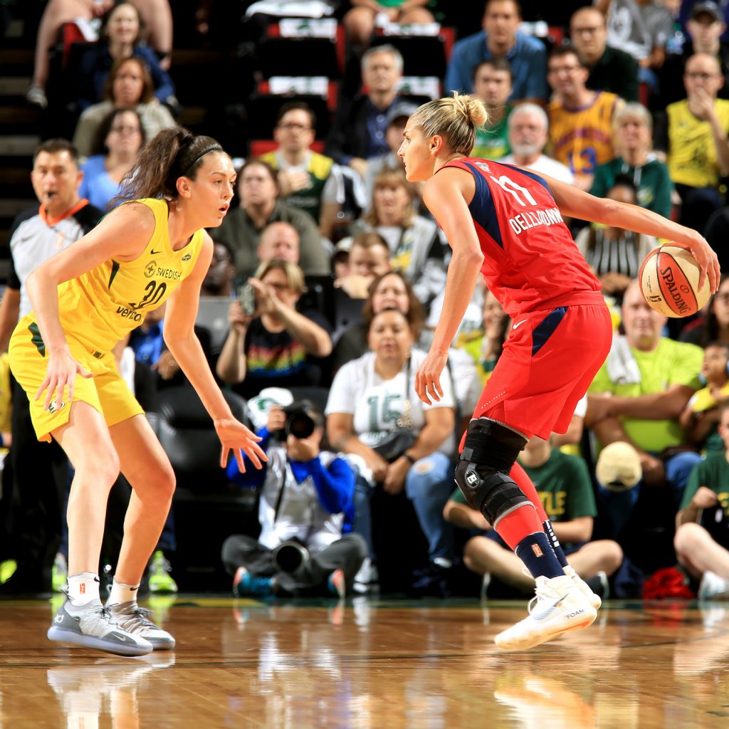 Best Photos From #WNBAFinals Game 1 - WNBA