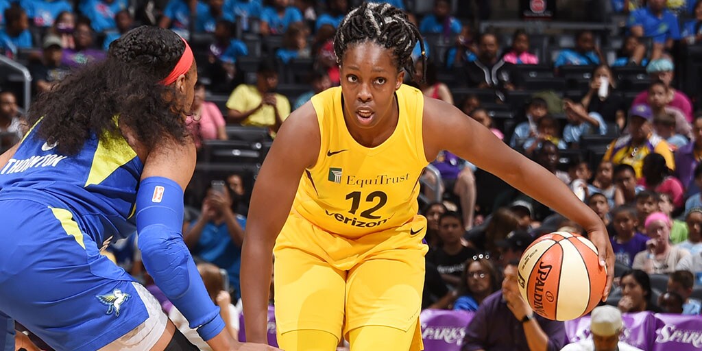 Sparks Re-Sign All-Star Chelsea Gray - WNBA