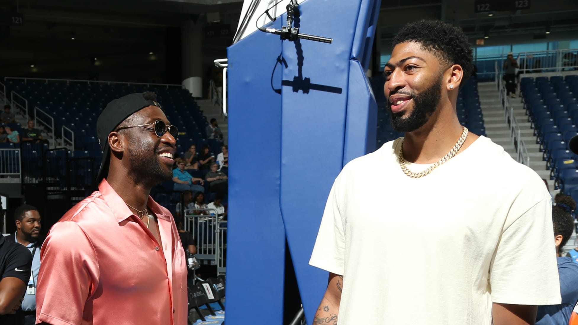 Social Recap: The Stars are out in Chicago and Vegas - WNBA