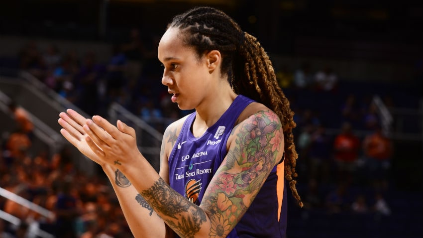 Griner Scores 23, Mercury Top Wings