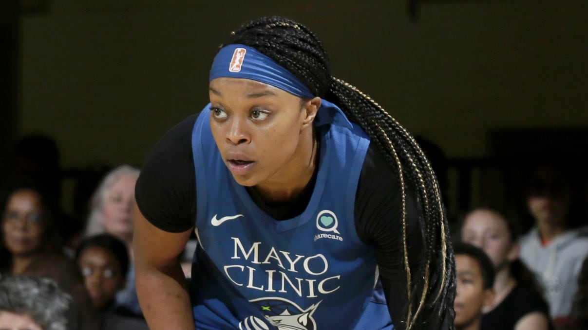 Sims Helps Lynx Defeat Liberty