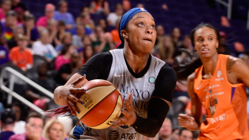 Sims Scores 22 Points, Lynx Beat Mercury 83-69 - WNBA