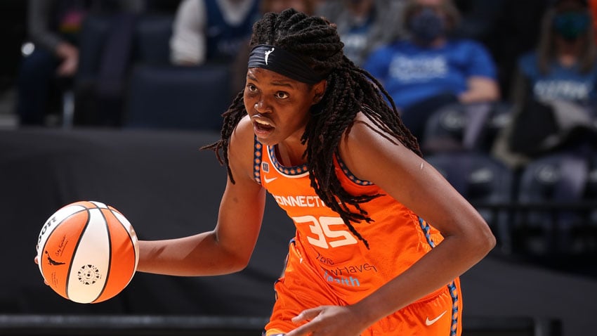 Kia WNBA Players of the Month – May: Breanna Stewart and Jonquel Jones