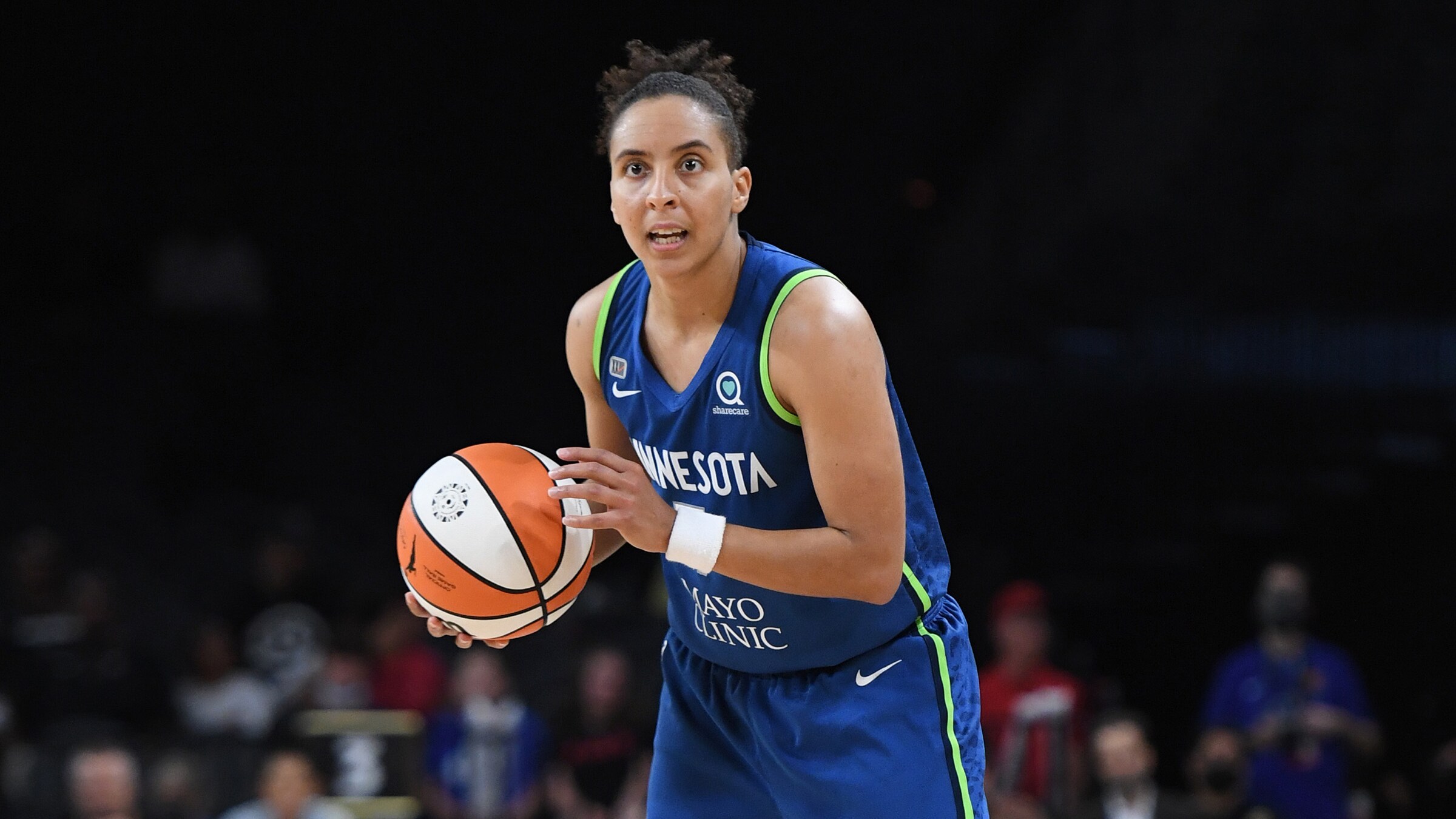 Damiris Dantas Stats, Height, Weight, Position, Draft Status and More ...