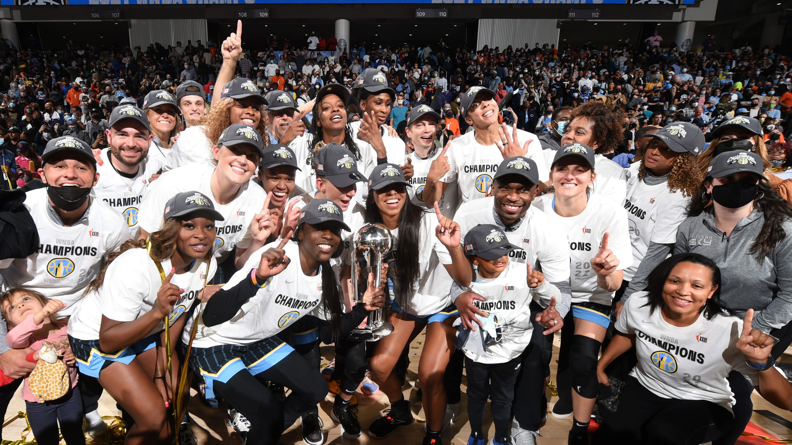 Chicago Wins First WNBA Title With 80-74 Win Over Phoenix