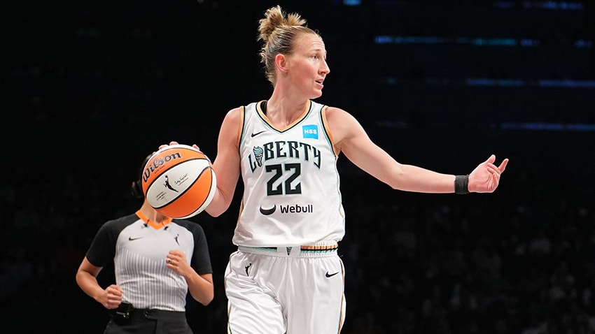 New York Liberty’s Courtney Vandersloot Receives WNBA Cares Community ...