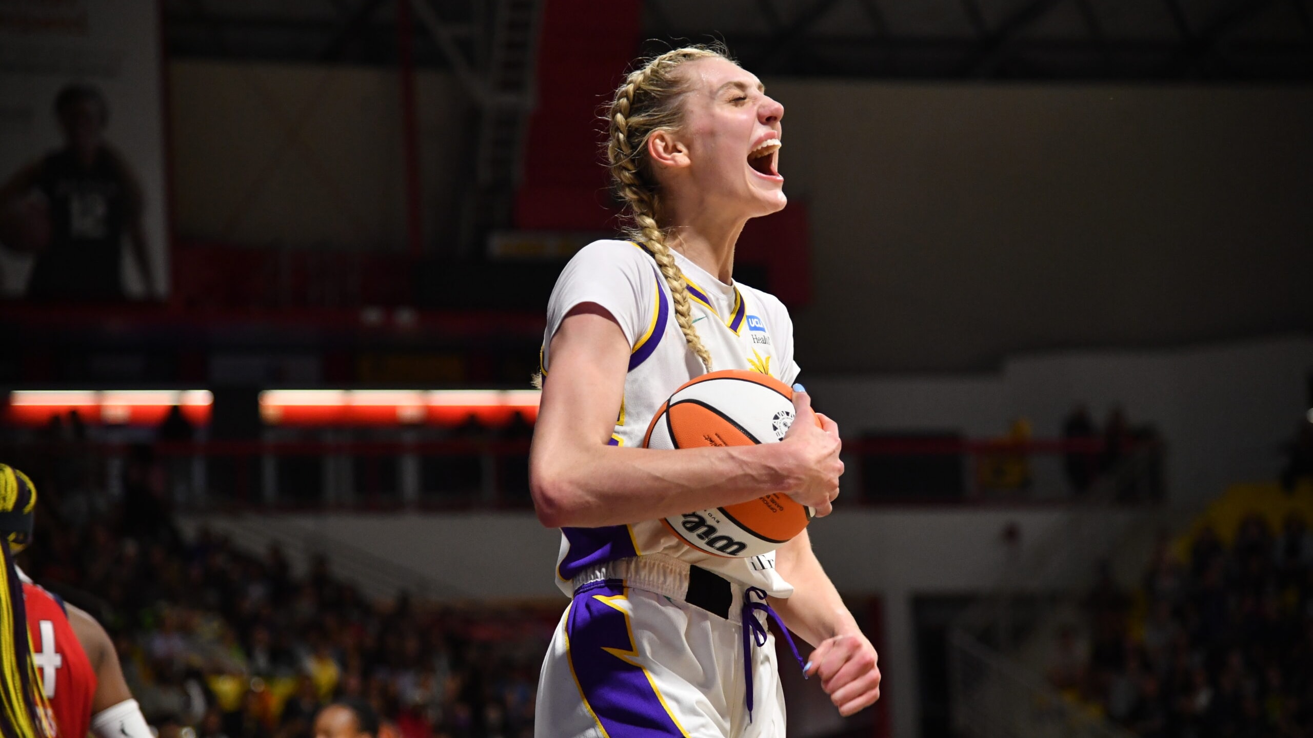 Shakira Austin Stats, Height, Weight, Position, Draft Status and More ...