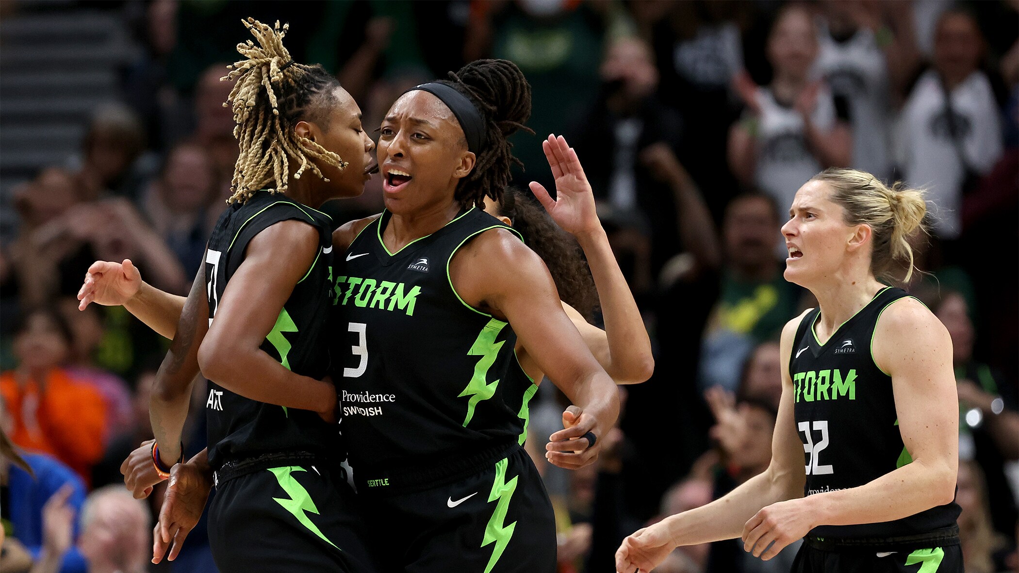 Victoria Vivians Stats, Height, Weight, Position, Draft Status and More ...