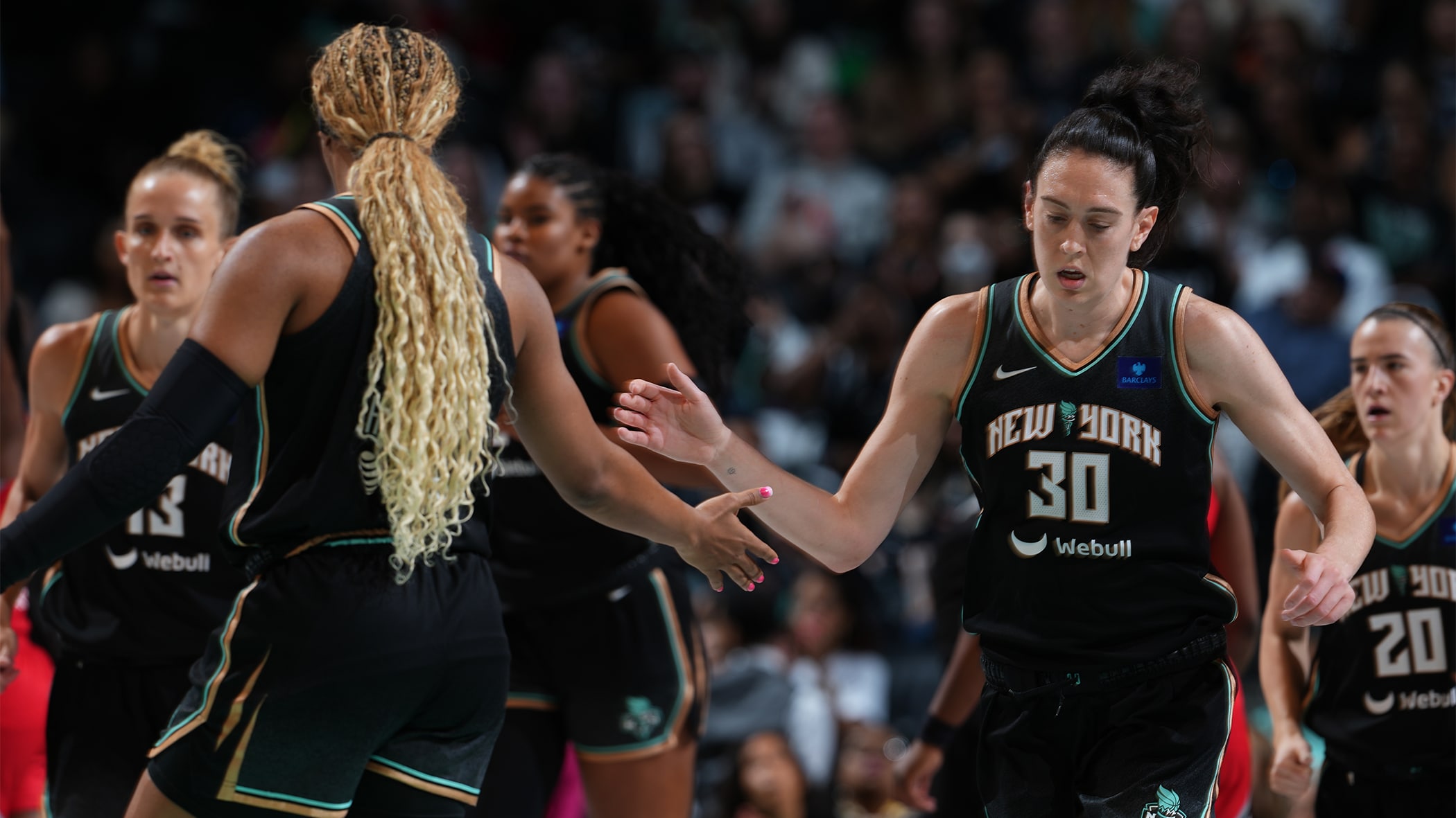 Kelsey Plum Stats, Height, Weight, Position, Draft Status and More | WNBA