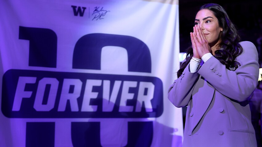 Kelsey Plum Stats, Height, Weight, Position, Draft Status and More | WNBA